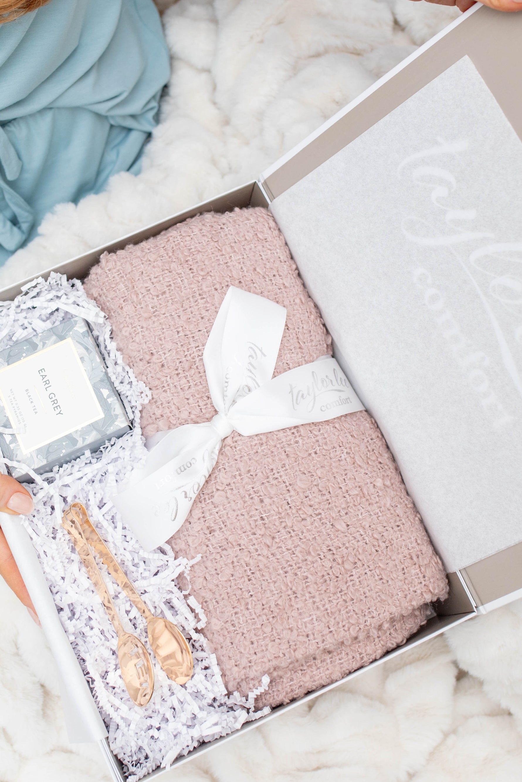 Give Custom Comfort Gift Boxes – Taylor Lee Comfort